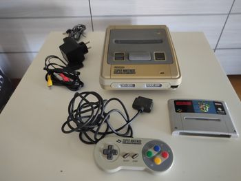 Comprar SNES, Grey