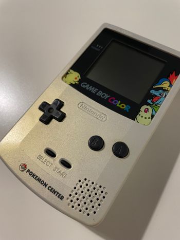 Acheter Game Boy Color Gold/Silver Pokemon Center