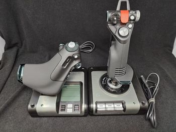 Pirkti Logitech Saitek X52 Pro Hotas joystick, vairalazdė