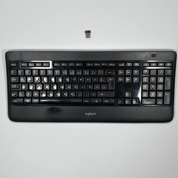 Pirkti Logitech K800 Wireless Illuminated Keyboard — Full Size Keyboard ...