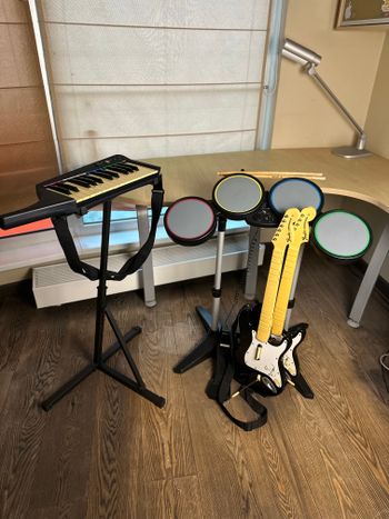 Pirkti Rock Band full set