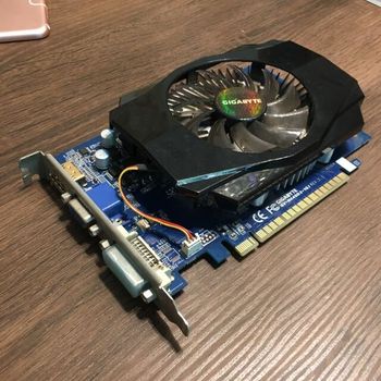 Pirkti Gigabyte GeForce GT 440 1 GB 830 Mhz PCIe x16 GPU