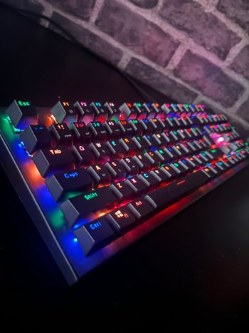 Pirkti Genesis Thor 300 RGB - Mechanical Keyboard