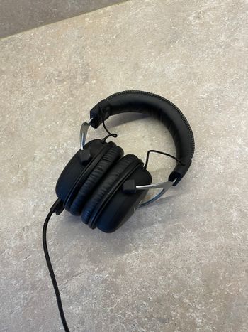 Pirkti HyperX Cloud II laidinės žaidimų ausinės