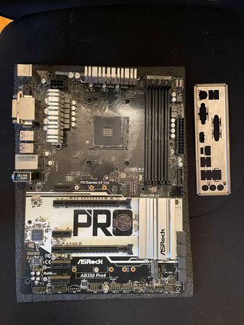 Pirkti ASRock AB350 Pro4 AMD B350 ATX DDR4 AM4 2 x PCI-E x16 Slots ...