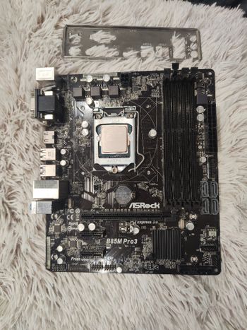 Pirkti ASRock B85M Pro4 Intel B85 Micro ATX DDR3 LGA1150 2 x PCI-E x16 ...