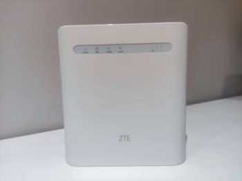 Pirkti Modemas ZTE MF286R