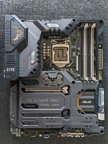 Pirkti Asus SABERTOOTH Z170 MARK 1 Intel Z170 ATX DDR4 LGA1151 3 x PCI ...