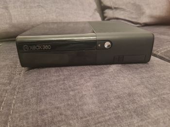 Comprar Xbox 360 E 500 GB